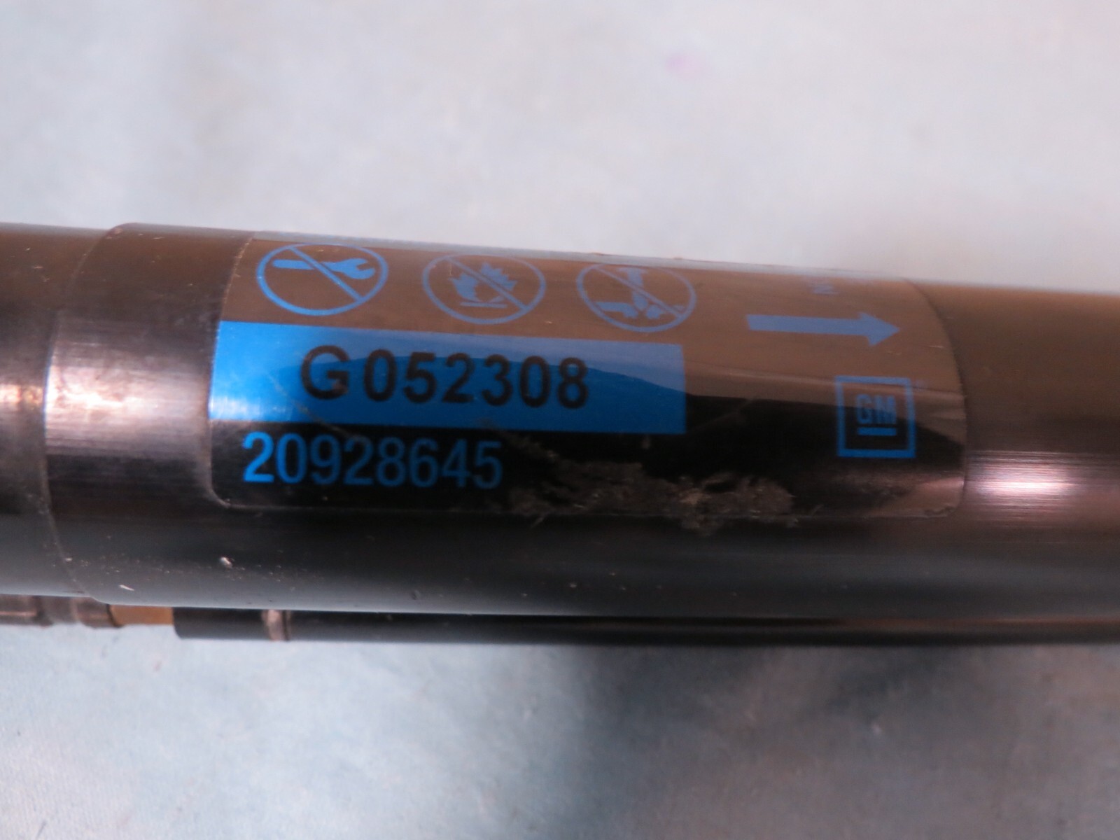 10-16 Cadillac SRX Left DRIVER Tailgate Liftgate Actuator Hatch OEM ...