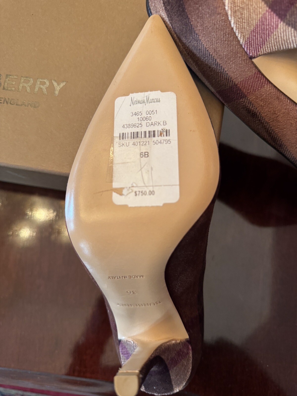 $750 Burberry Aubri Dark 100 Check Pump Heel Pointy Shoes sz 36, US 6 ...