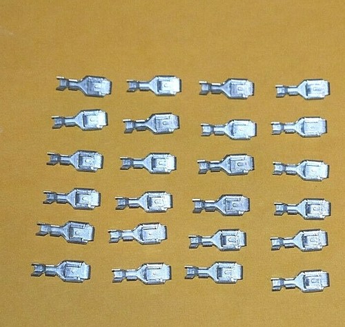 Packard 56 Series GM Wiring Terminals 24 Female For 14-16 Gauge Wires ...