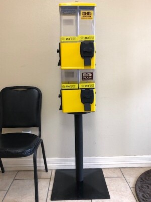 1 - U-TURN Terminator 8 Head Carousel Candy Vending Machine | eBay