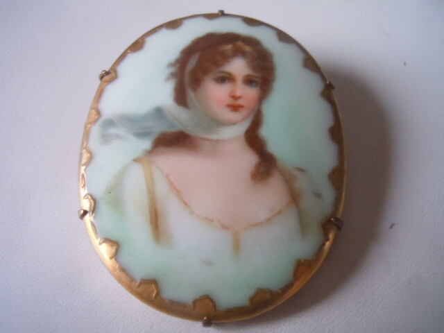Vintage handpainted portrait brooch Queen Louise of Prussia | eBay