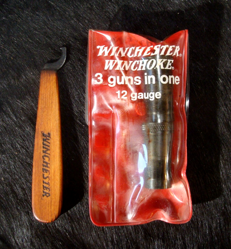 2x Winchester Winchoke 12 Ga. Choke Tubes, IC & F, Case & Wood Handle ...
