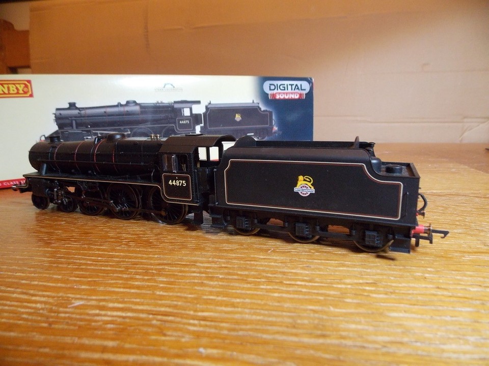 HORNBY R2804XS LMS 5MT CLASS 4-6-0 LOCO No 44875 in BR Black Livery ...
