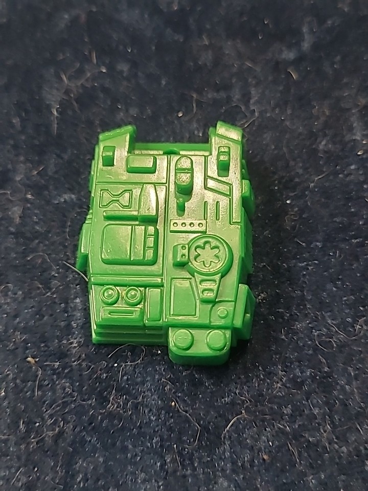 G1 TRANSFORMERS (1989) BLUDGEON ~ TANK TURRET ~ SHIELD ~ PRETENDERS ...
