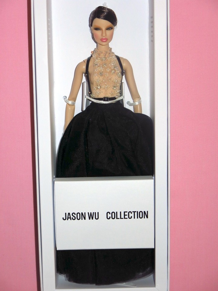 Integrity Toys - 2025 Venus Rising Eugenia Perrin Frost 12" Fashion ...