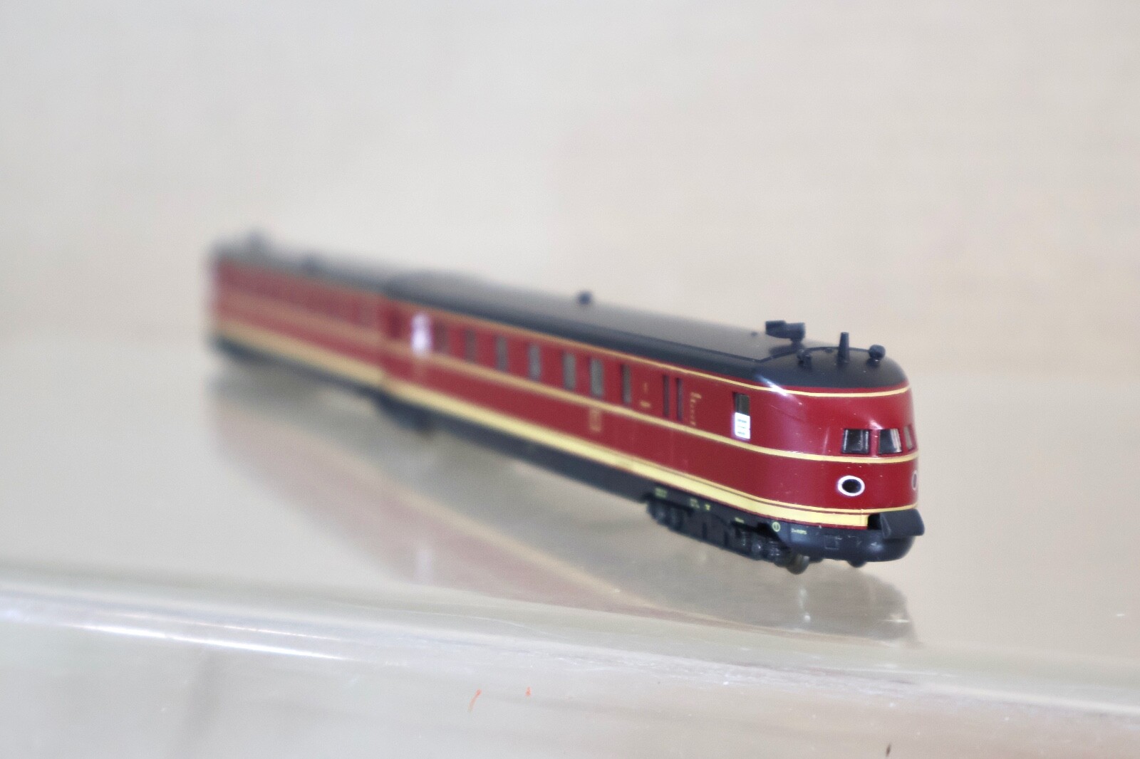 KATO 10705 N GAUGE DB VT 04 000 FLYING HAMBURGER DIESEL DMU LOCOMOTIVE ...