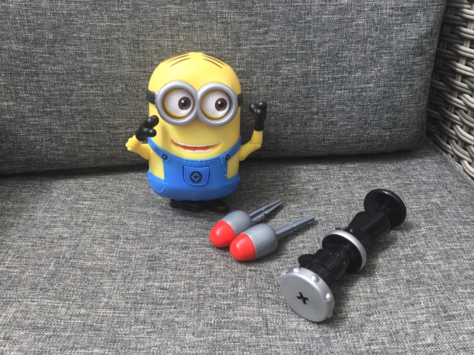 Despicable Me 2 Minion Dave With Rocket Launcher Action Figure 5” (RARE ...