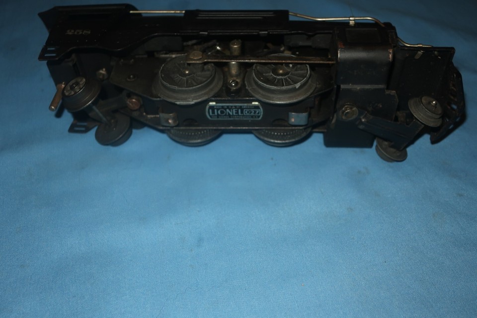 Lionel #258 Pre-war 2-4-2 O Gauge Steam Locomotive. Runs | eBay