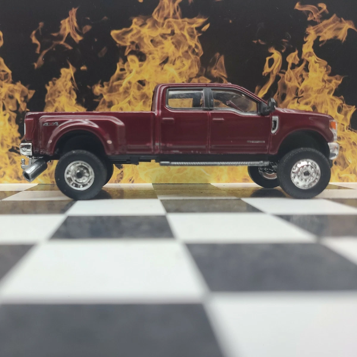 Lifted Dually Diesel Trucks