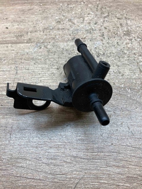 1997278 Delphi OEM Solenoid Vapor Canister Purge Valve for sale online ...