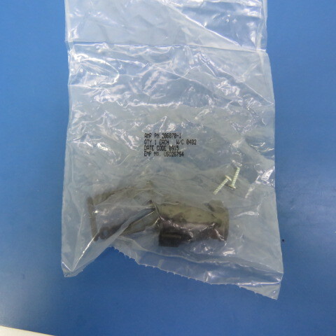 AMP 206070-1 Qty of 2 per Lot CONNECTOR | eBay