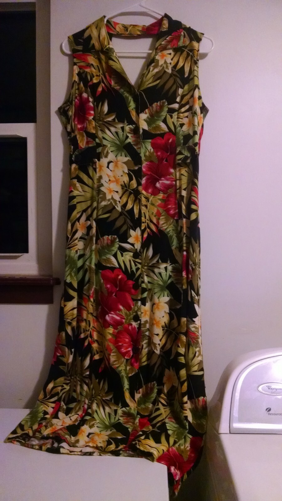 White Stag Black Multi Tropical Open Back Button Fron… - Gem