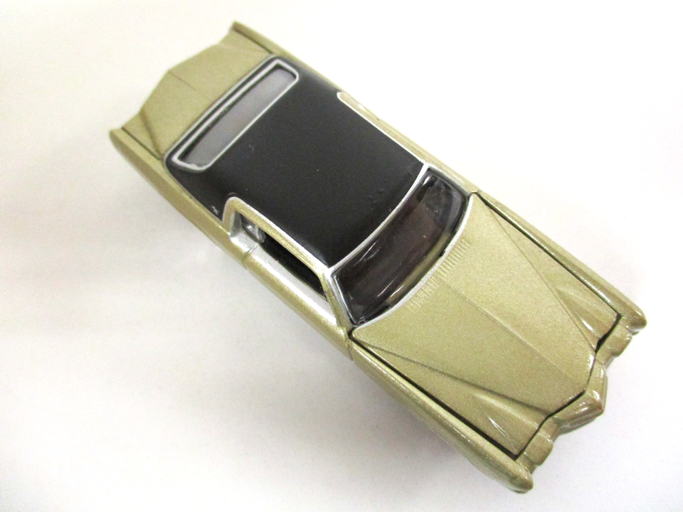 JOHNNY LIGHTNING - SUPER 70'S - 1971 PONTIAC GRAND PRIX - 1/64 | eBay