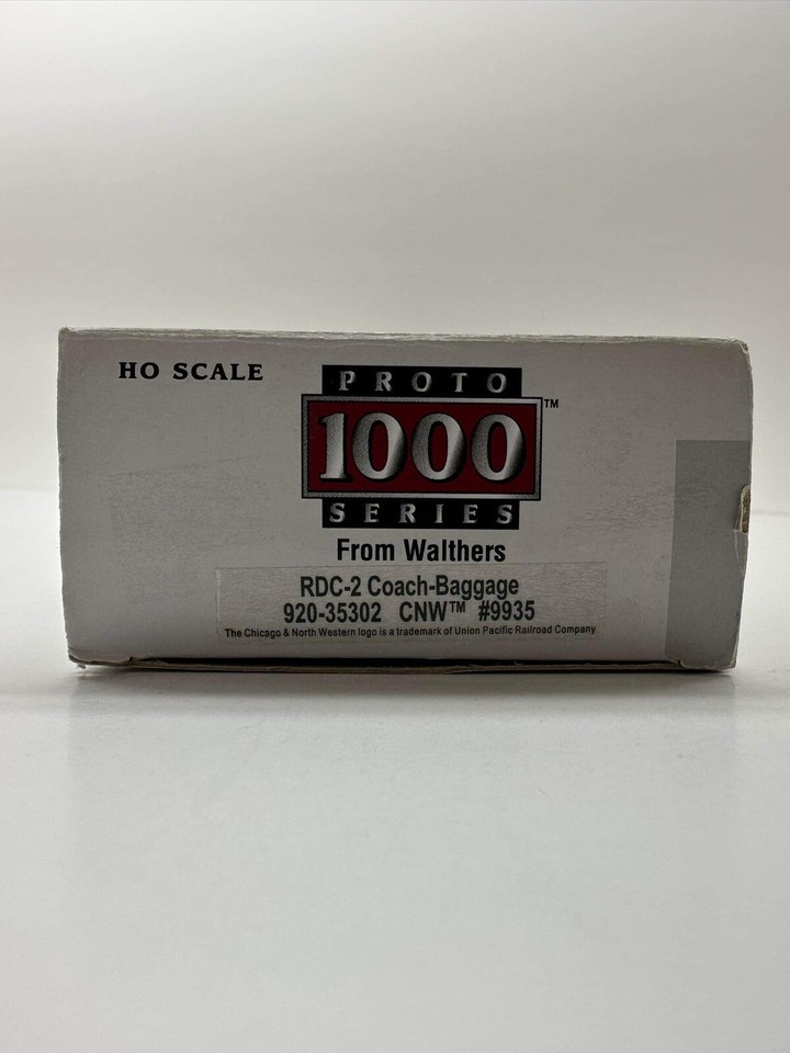 Walthers Proto 1000 RDC-2 Passenger Coach Baggage Car #920-35302 CNW ...