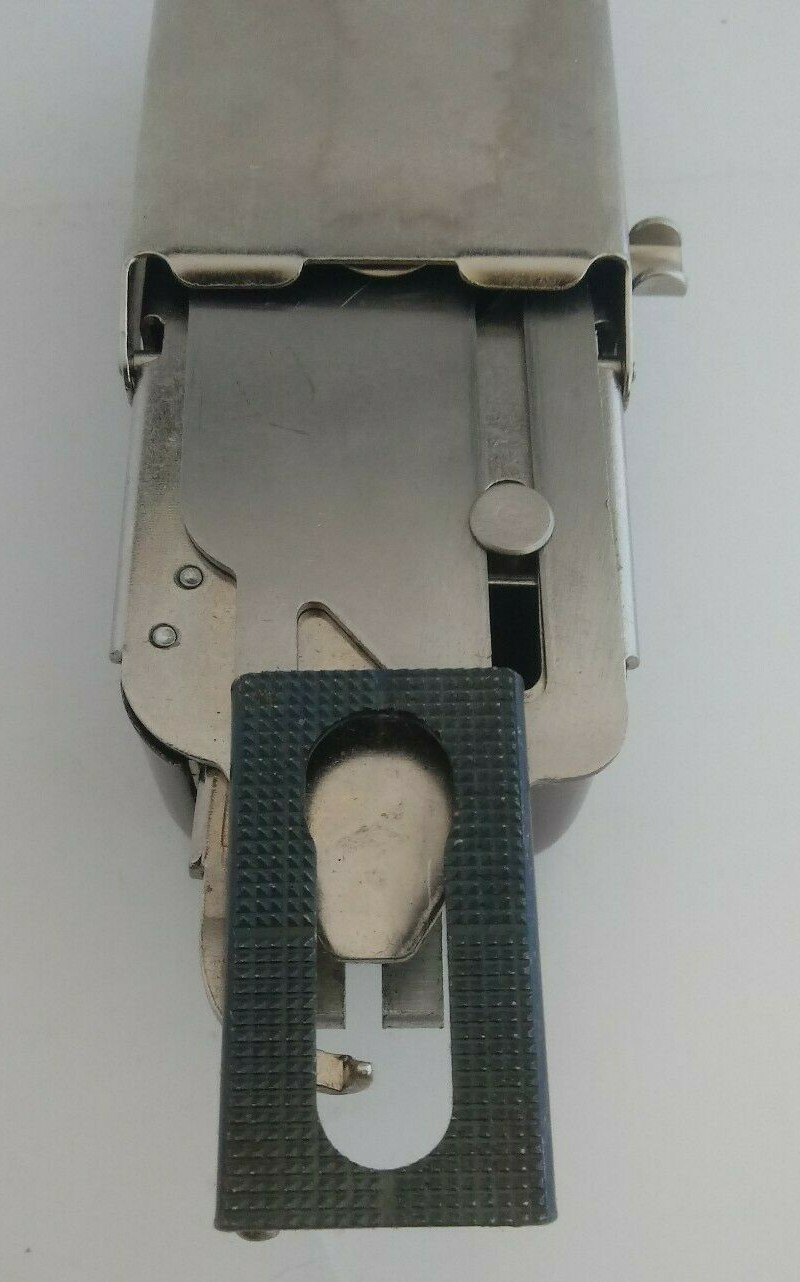 Vintage Kenmore Buttonholer w/ Accessories. U.S. Patent No. 2482607 ...