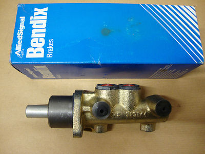 Fiat Strada All With ITT Brakes 1999on. Bendix 133020B Brake Master ...