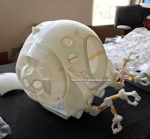 Moebius 2001: A Space Odyssey EVA Pod 1/8 Scale Model Kit SEALED ...