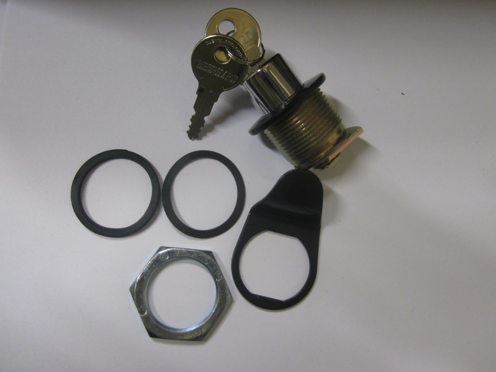 FG Ford Falcon Push Button Genuine Ute Lid Lock - Hard Top Plastic ...