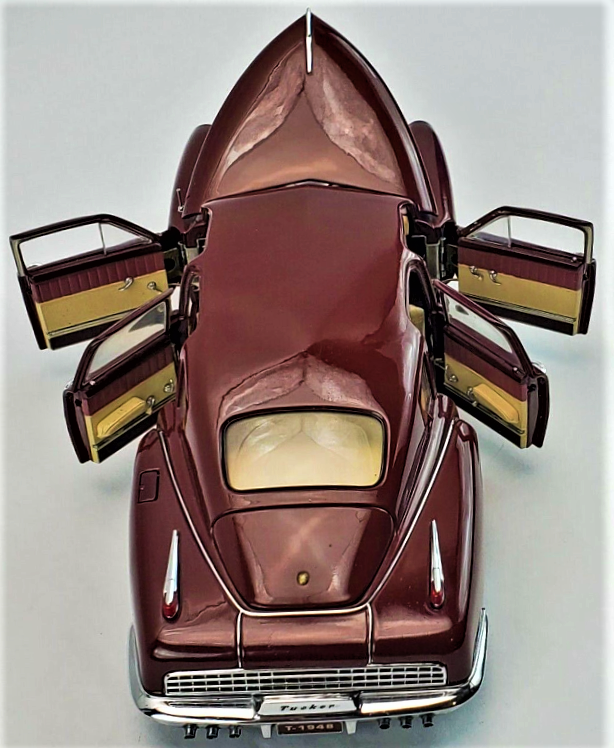 Tucker Built Vintage Classic Dream Concept 1:24 Promo Car Carousel RED ...
