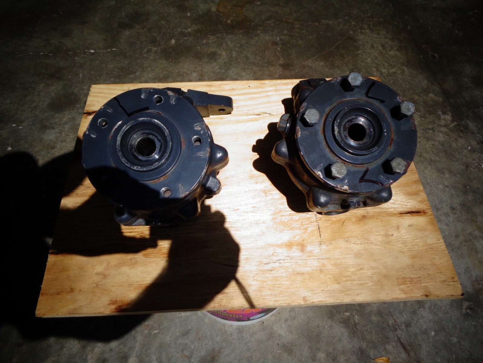 KUBOTA RTV900 LEFT SIDE 4X4 HUB GOOD USED TAKE OFF ( 6 ) AVAL | eBay