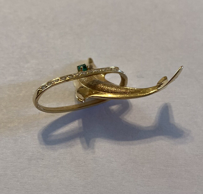 14k Yellow Gold DAVID WELTY Emerald Eye and Diamond Dolphin Pendant ...