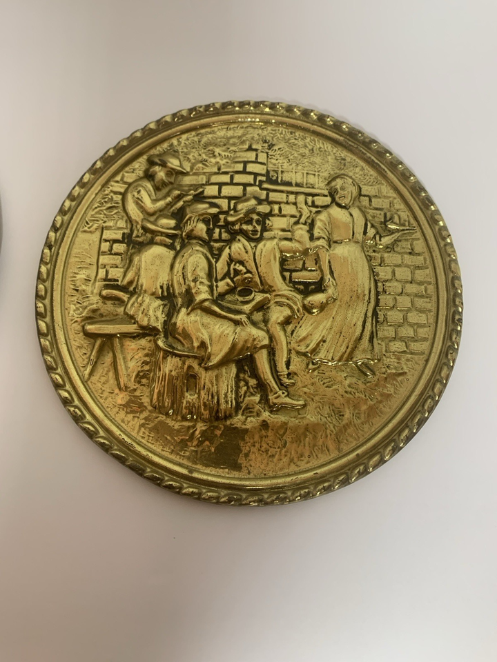 Vintage Peerage Brass Embossed Wall Hanging PUB SCENES 2 Plates Made In ...