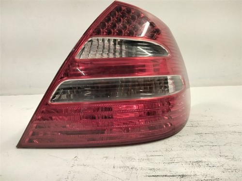2003-2006 Mercedes E-Class Passenger Rear Tail Lamp Assembly OEM ...