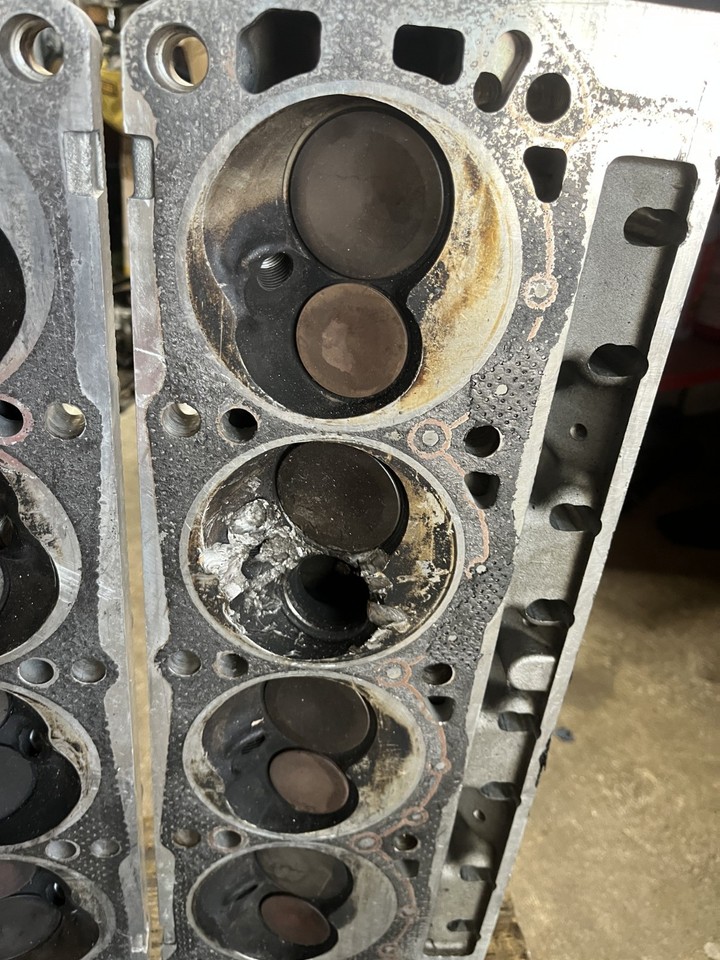 Ford 302 351W 175cc 62cc Aluminum Cylinder Heads GT40 Edelbrock Mustang ...