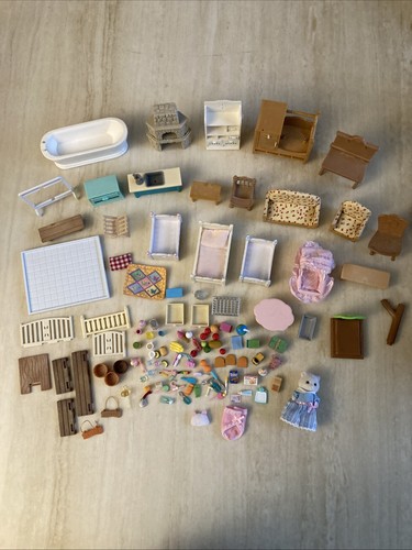 Lot Of 70+: Calico Critters, Woodeez & Misc. Furniture, Accessories | eBay