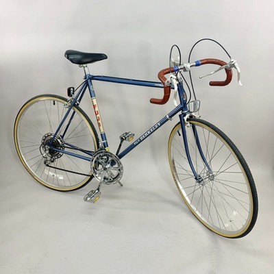 Vintage Bicycles - Vintage Fuji - Nelo's Cycles