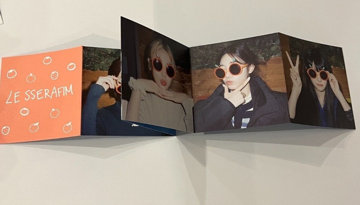 LE SSERAFIM Official Folded Poster Photobook LESSERAFIM DAY OFF Kpop | eBay