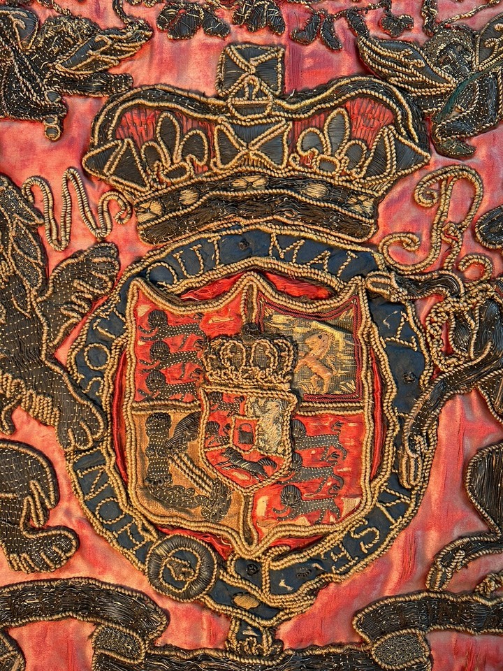 British Queen Victoria British Royal Household Cavalry Trumpet Banner ...