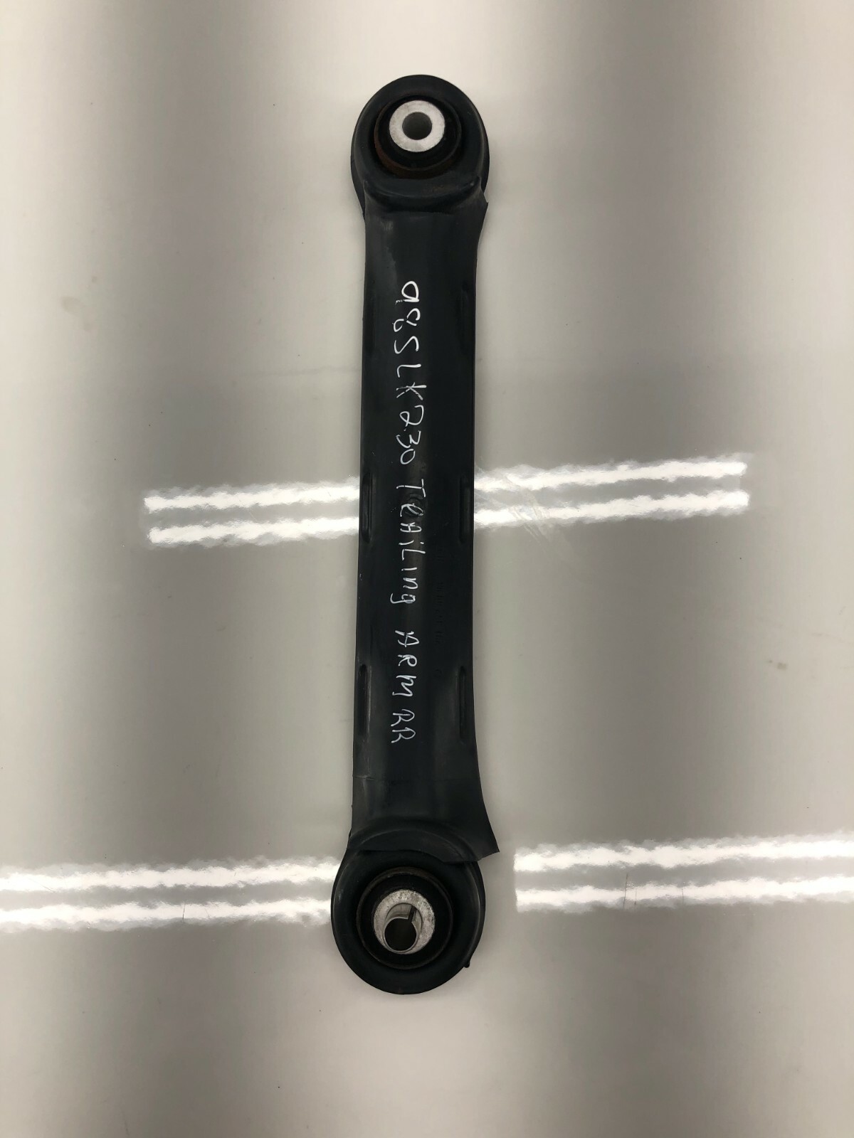 MERCEDES C230 03-07 Lower Thrust Arm Right or Left Side 2103503806 A343 ...