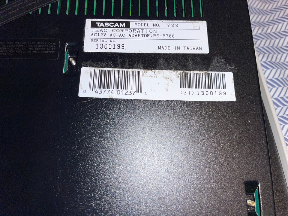 TASCAM DIGITAL PORTASTUDIO 788 - 8 TRACK RECORDER UNTESTED NO POWER ...