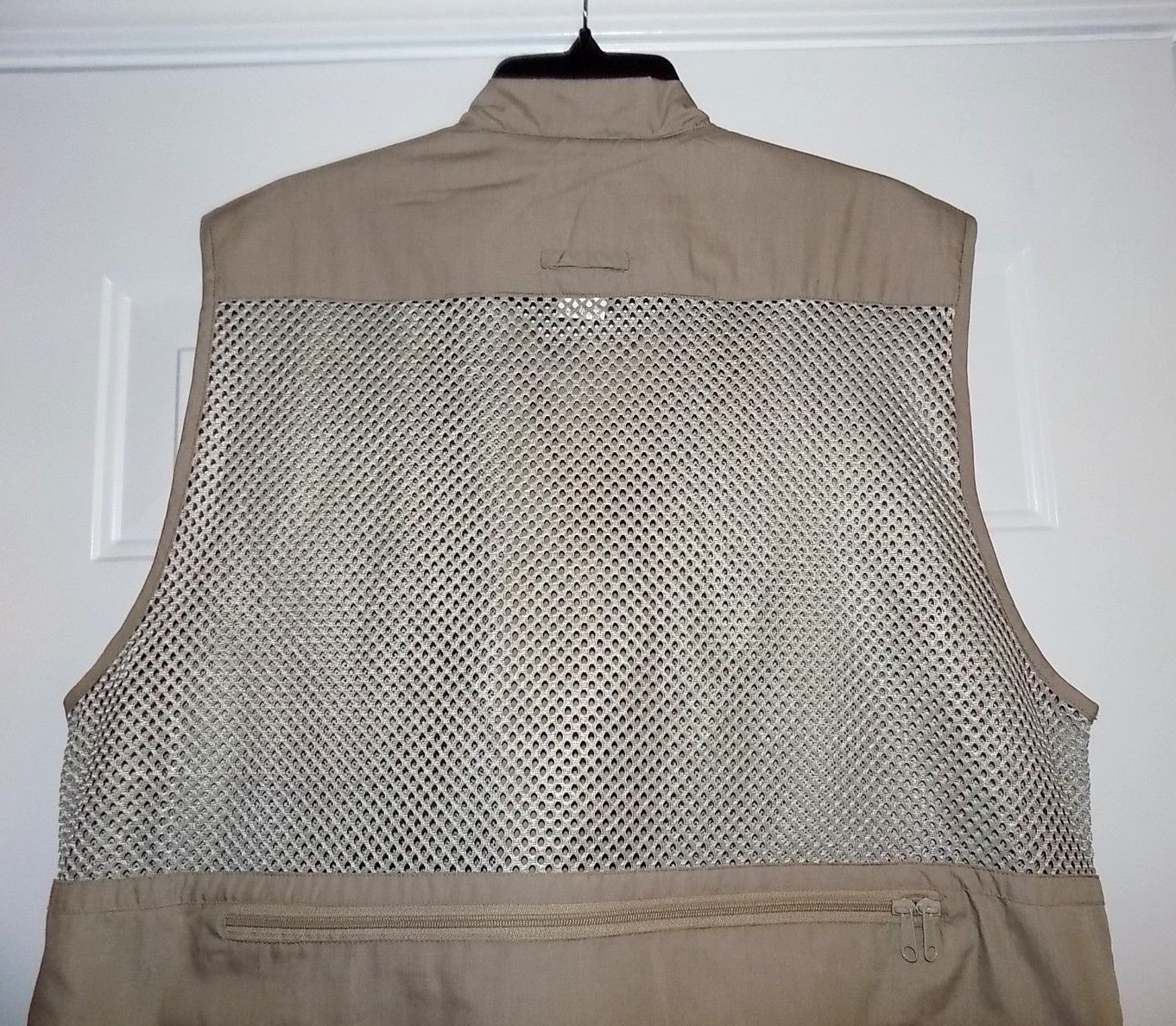 QUANTARAY Fishermans Fishing Flyfishing Fisherman Vented Khaki Vest ...