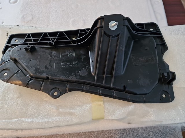 BMW 4 F36 WINDSC. WIPER SUPP. PAN TRAY PANEL RHD 51717232822 7232822 ...