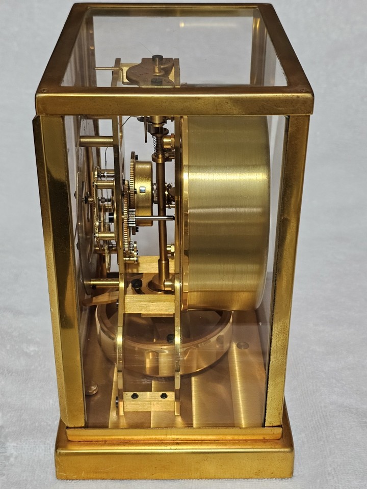 Atmos clock model 522 #63,435 Completly restored by Authorized Atmos ...