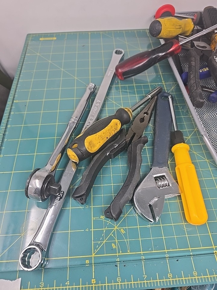 Assorted Lot of Generic Hand Tools | eBay