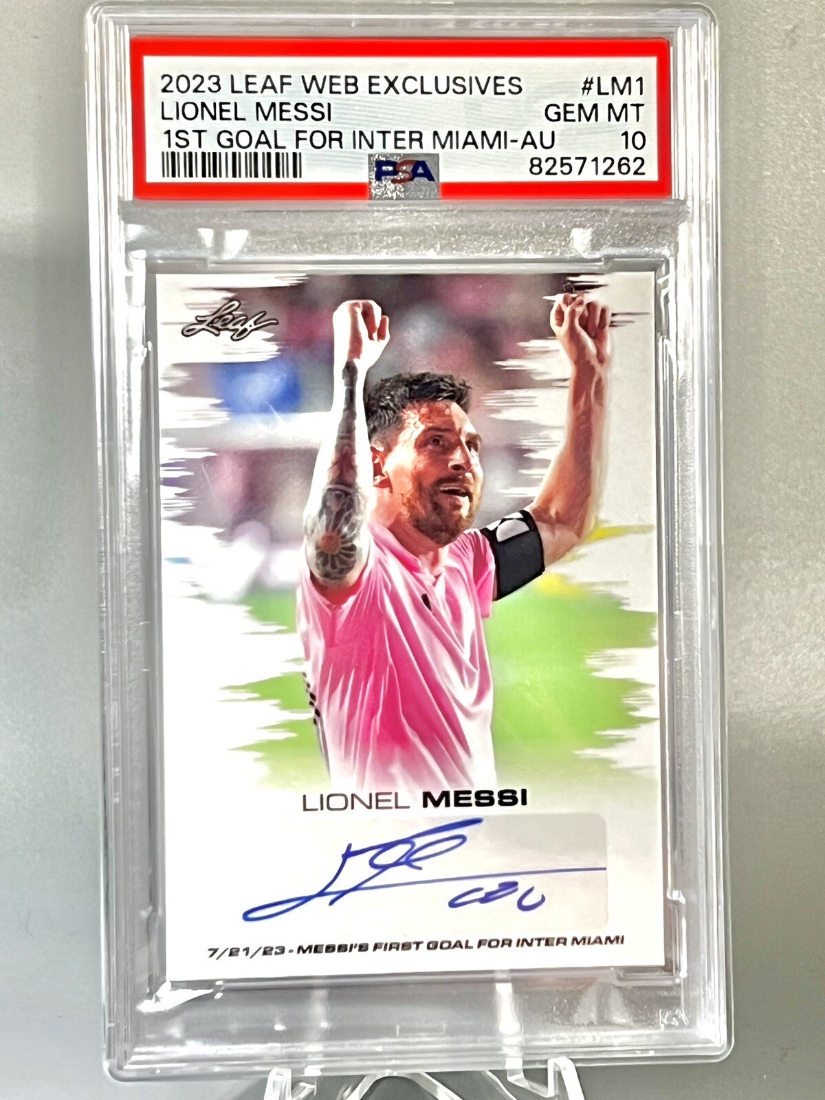 Lionel Messi Autographed Memorabilia | Signed Photo, Jersey ...