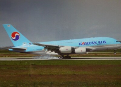 Korean Air Airbus A380 F-WWAT @ Hamburg Finkenwerder XFW 2011 ...