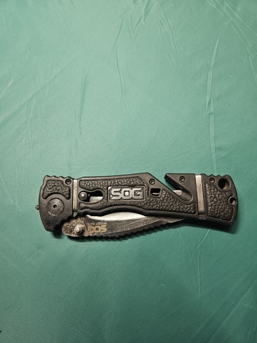 SOG - Trident Elite - Folding Pocket Knife Assisted Open Combo Edge | eBay
