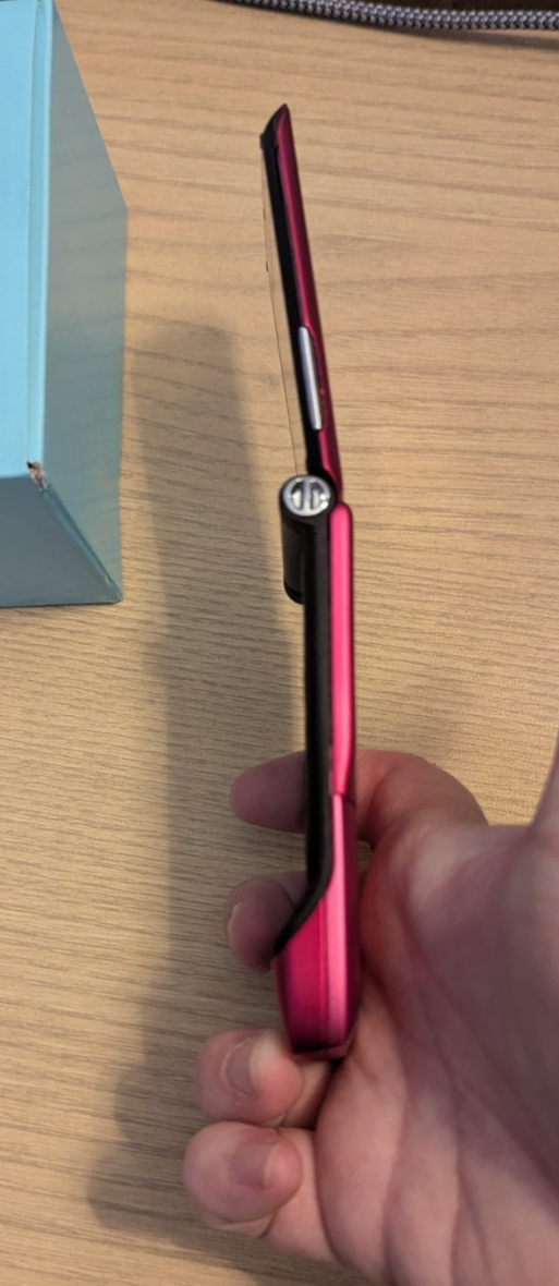 Motorola RAZR V3 Flip Bluetooth MP4 video Unlocked GSM Mobile Phone ...