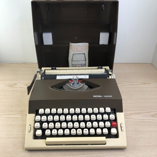 Royal Safari - Portable - Manual Typewriter Brown/tan W/top ~ Works ...