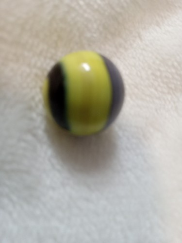 Vintage Marbles (4)2 *Large Cat Eyes & 2 Peltier Bumblebee. *nice ...