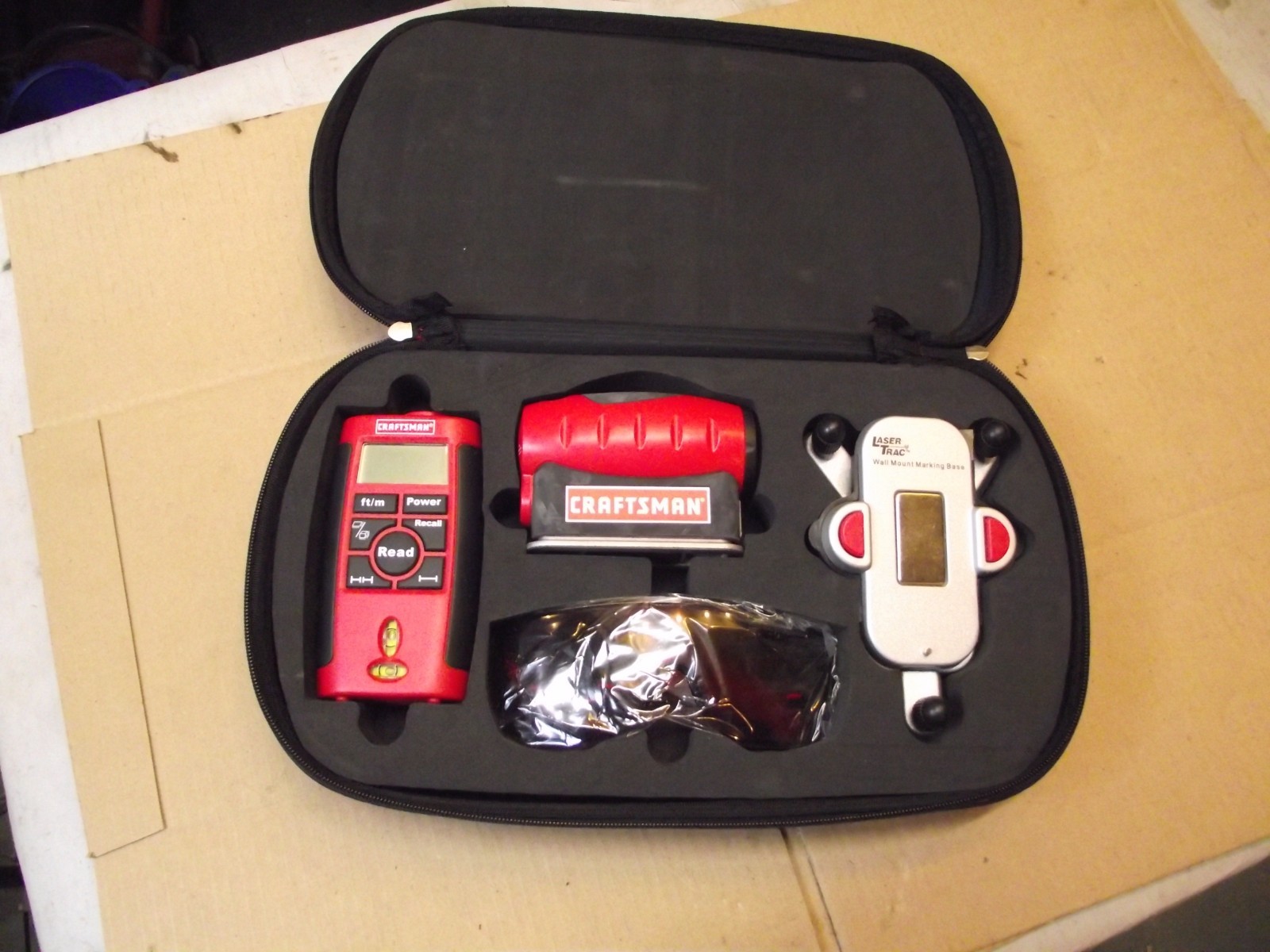 Craftsman 4 in 1 Laser Level 320.48251 Guided Measuring Tool 320.48252 ...