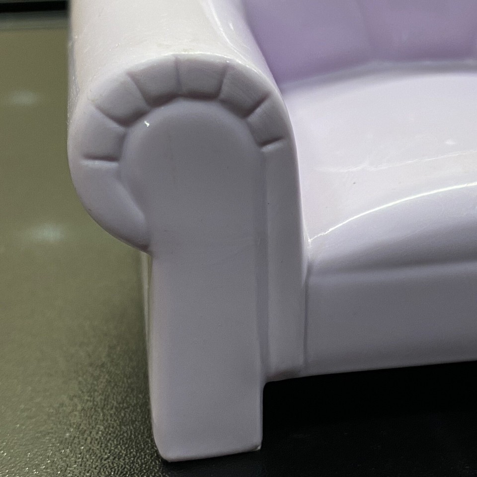 Hasbro My Little Pony Paradise Estates Purple Living Room Toy Chair ...