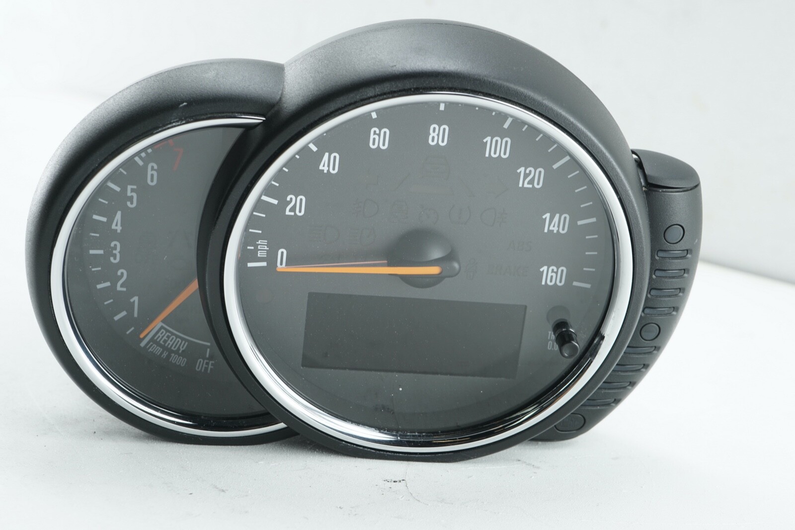 MINI COOPER Gauge Instrument Cluster Radio AM/FM CD Player OEM 2014 ...