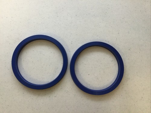 NEW, (LOT OF 2) VALQUA UNP-85x100x9/UNP-85-100-9 OIL RING SEAL, FREE ...