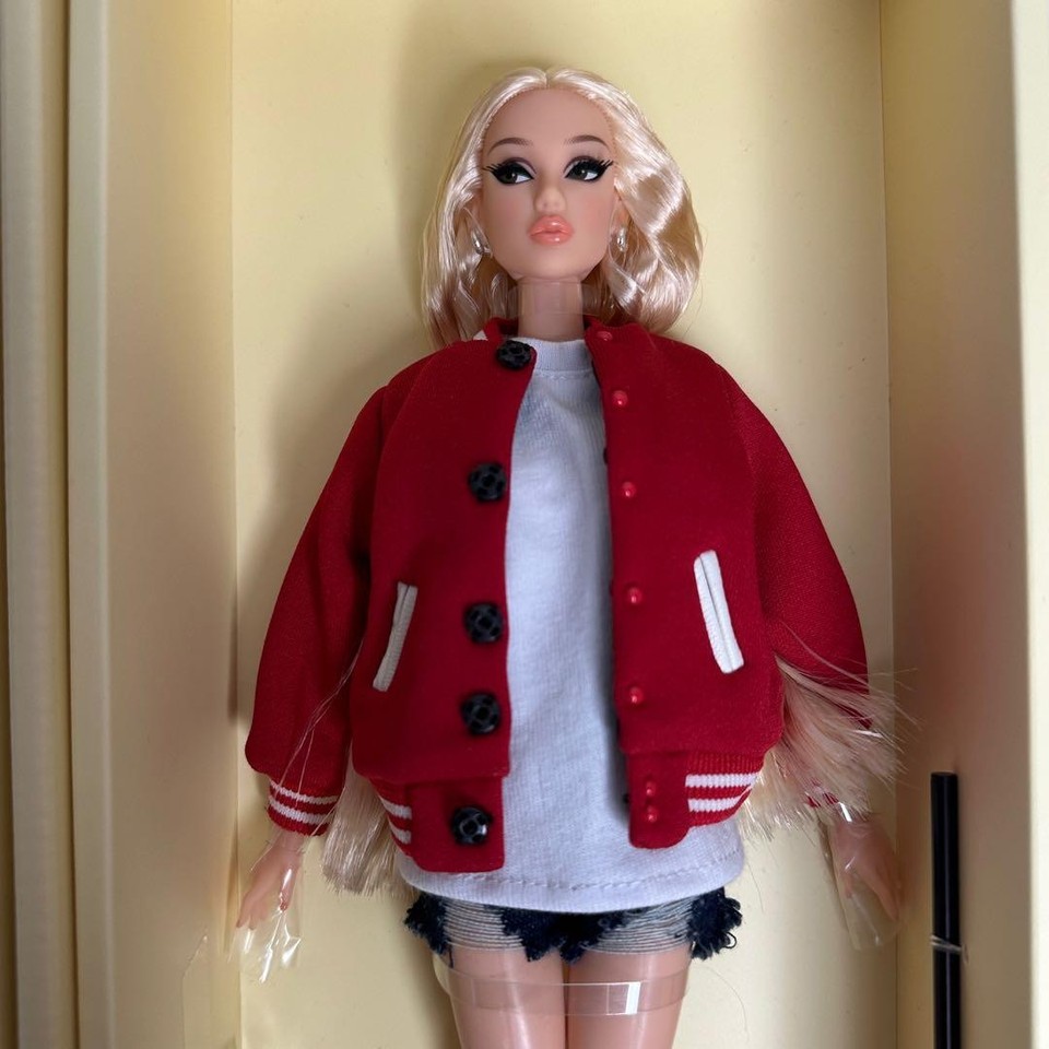 Defa Lucy ICON 06 fashion doll | eBay
