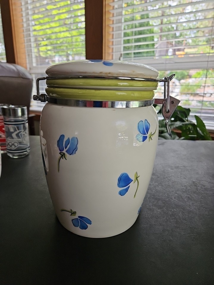 Vintage Inspirado Stonelite Seattle USA Canister Cookie Jar Blue Yellow ...